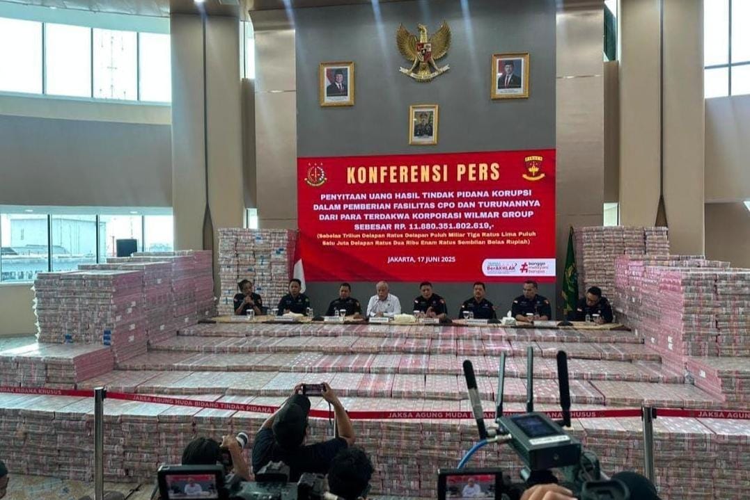 Kasus Korupsi Minyak Goreng, Kejagung Gelar Uang Sita Rp11 Triliun | PajakOnline.com